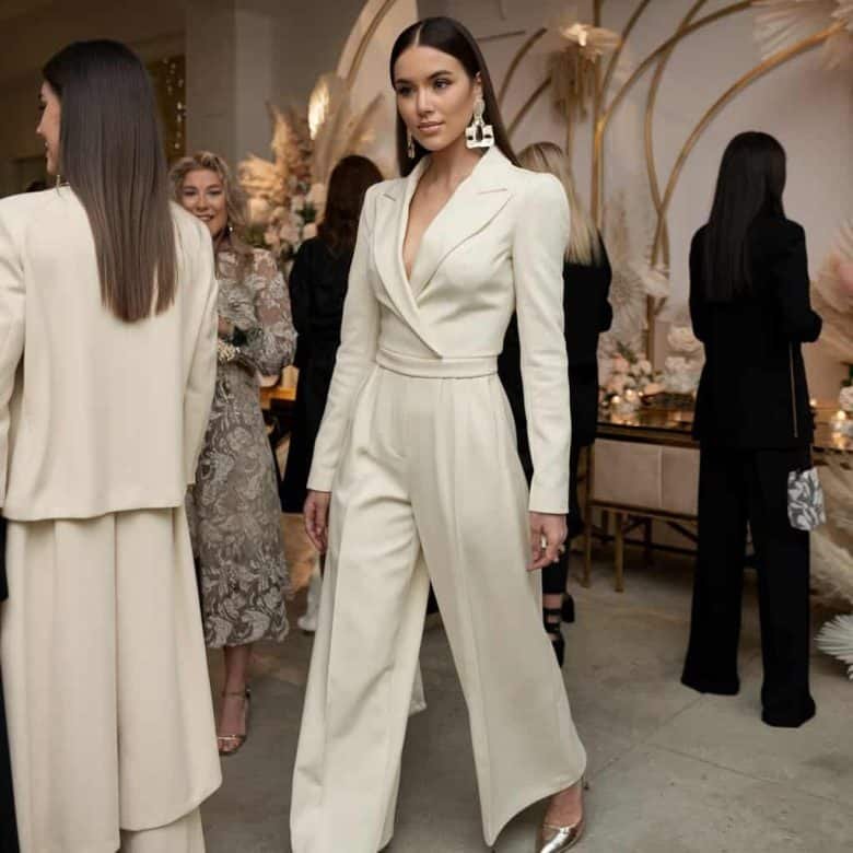 Steal the Show: 10 Standout Bridal Shower Guest Dress Ideas