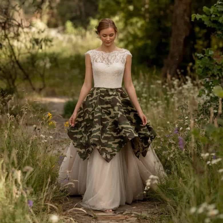 10 Camo Wedding Dresses Picks To Captivate Your Guests